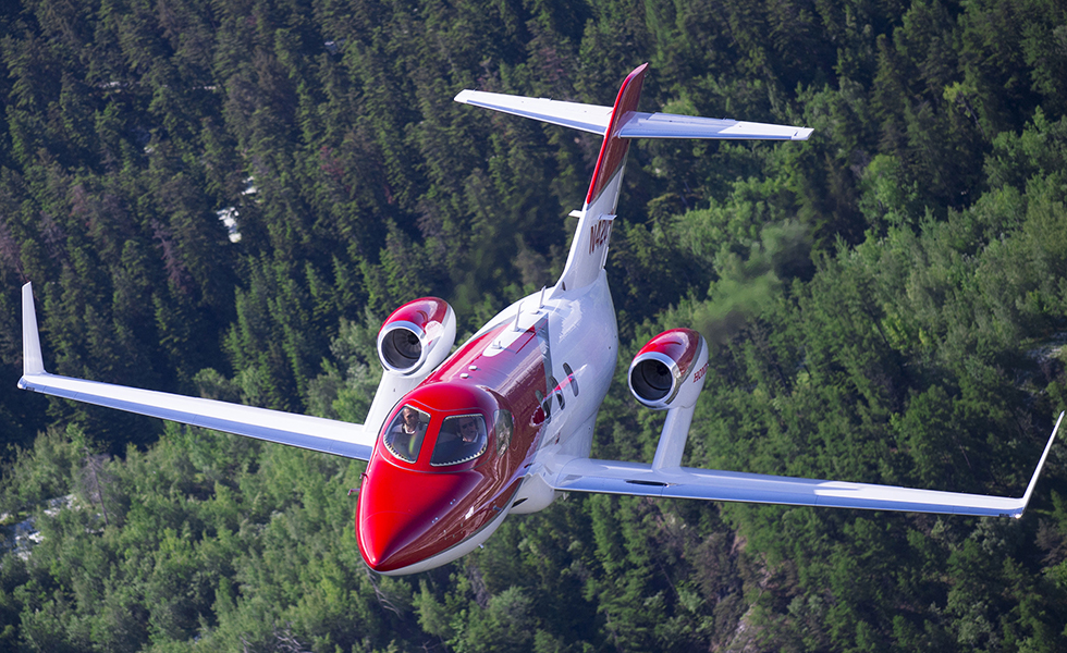 HondaJet アジア最大のビジネス航空ショー「ABACE」に初出展 | Honda 企業情報サイト
