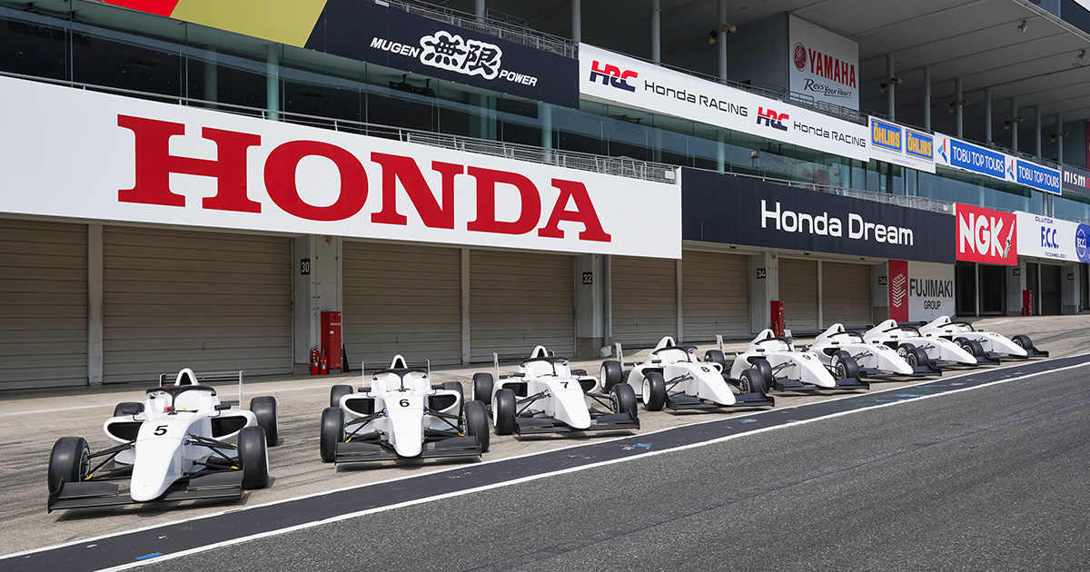 ホンダ・レーシング・スクール・鈴鹿に新型教習用フォーミュラカー「HRS-F24」を2024年度から導入 | Honda 企業情報サイト