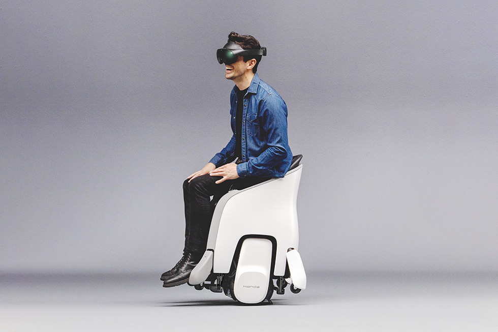 Honda | SXSW 2024で「UNI-ONE」を用いた拡張現実モビリティ体験を世界初公開